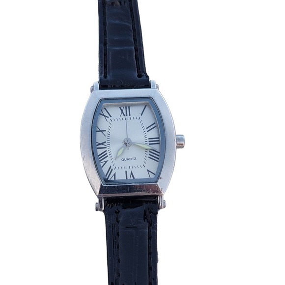 SKC | Accessories | Vintage Ladies 22mm Skc Quartz Watch Leather Roman ...